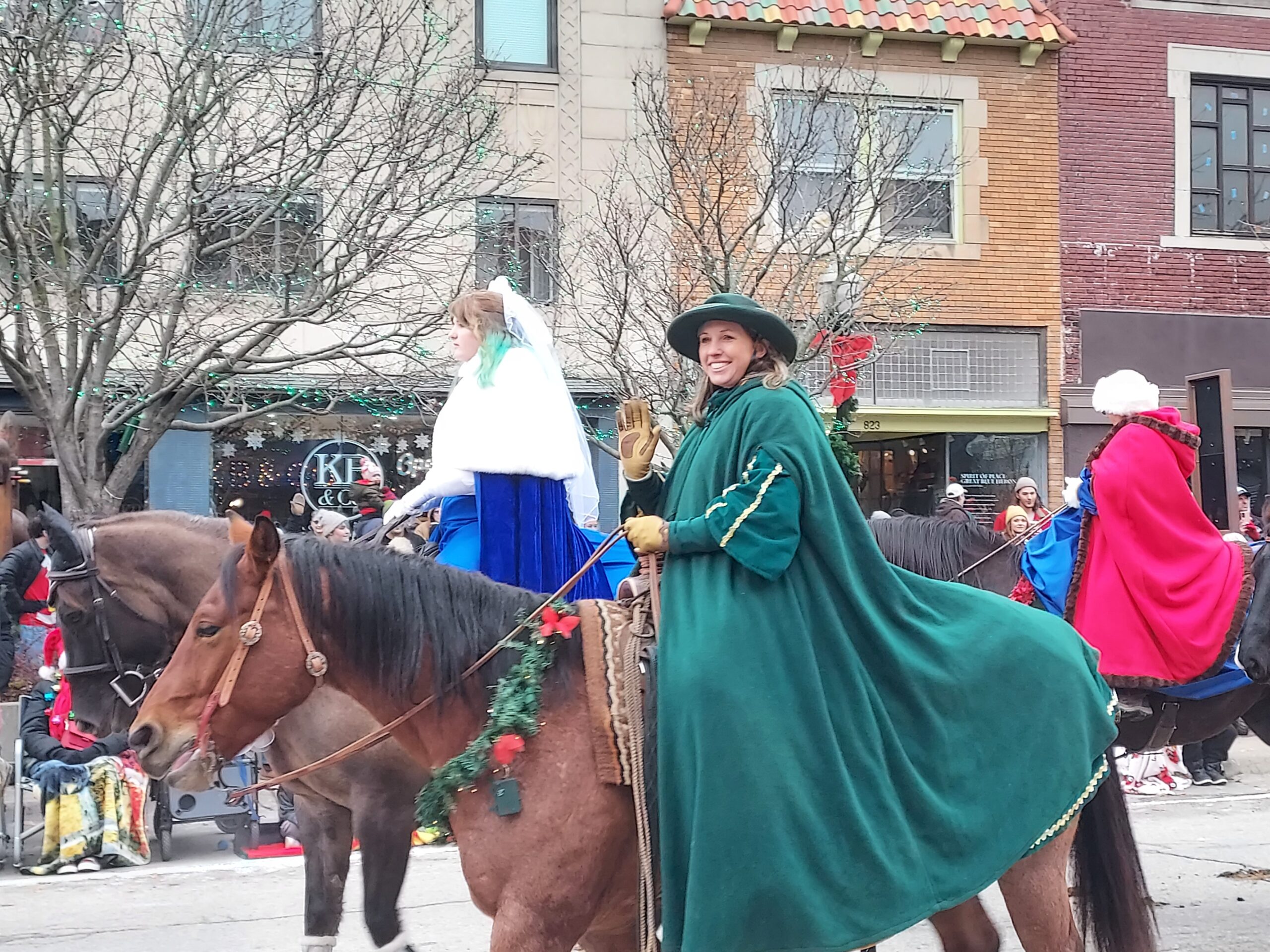 Old-Fashioned Christmas Parade - Downtown Lawrence Inc